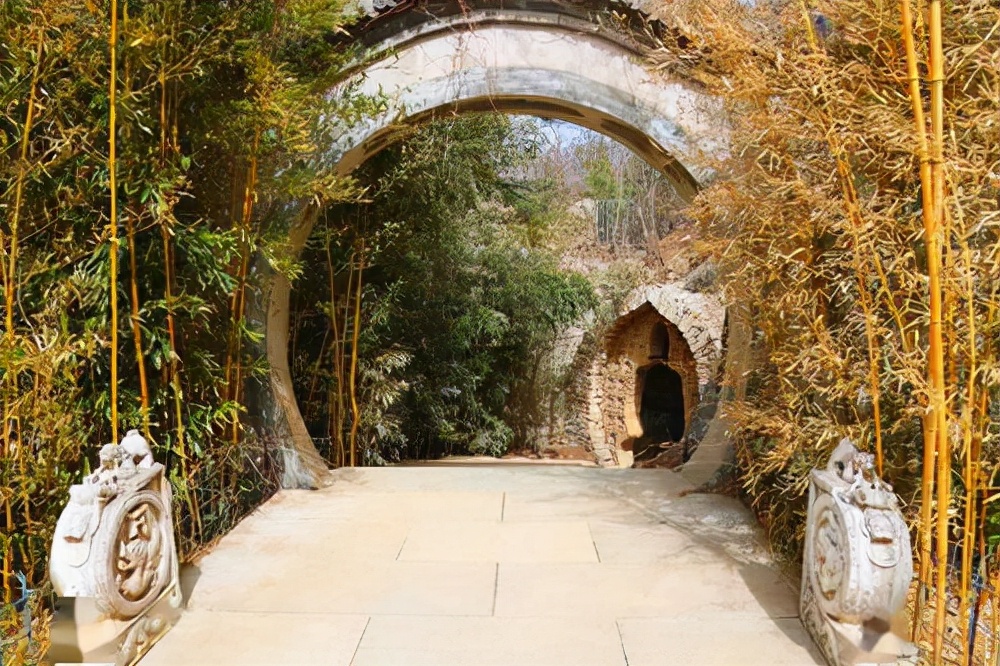 Beijing Natural Scenic Area, 1350 meters long, with eight wonders and ...