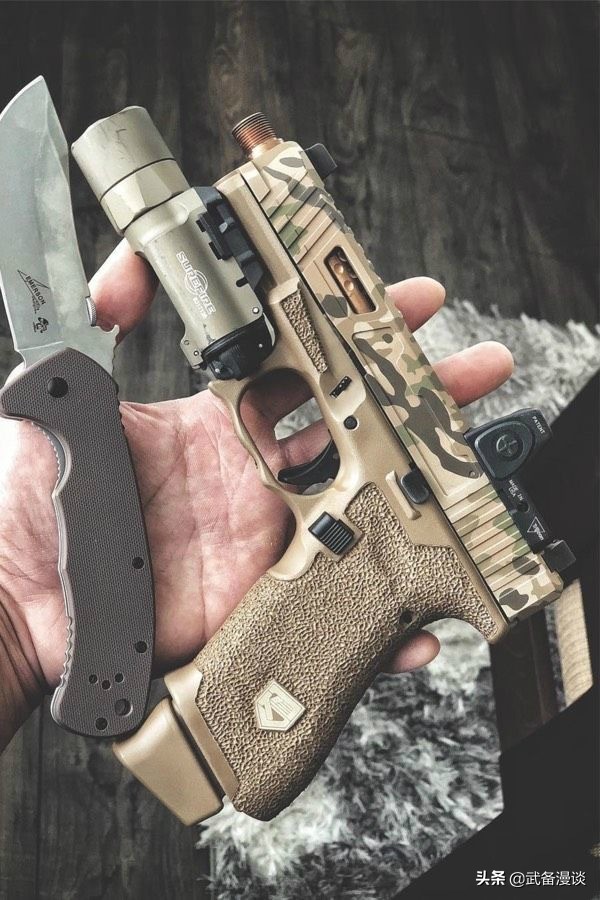 Tactical aesthetics: pistol painting and camouflage color system ...