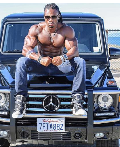 American 188cm fitness model, chocolate abs, strong muscles, like a ...