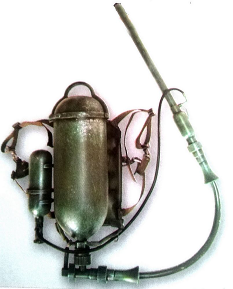 Flamethrower of German Light Weapons - iMedia