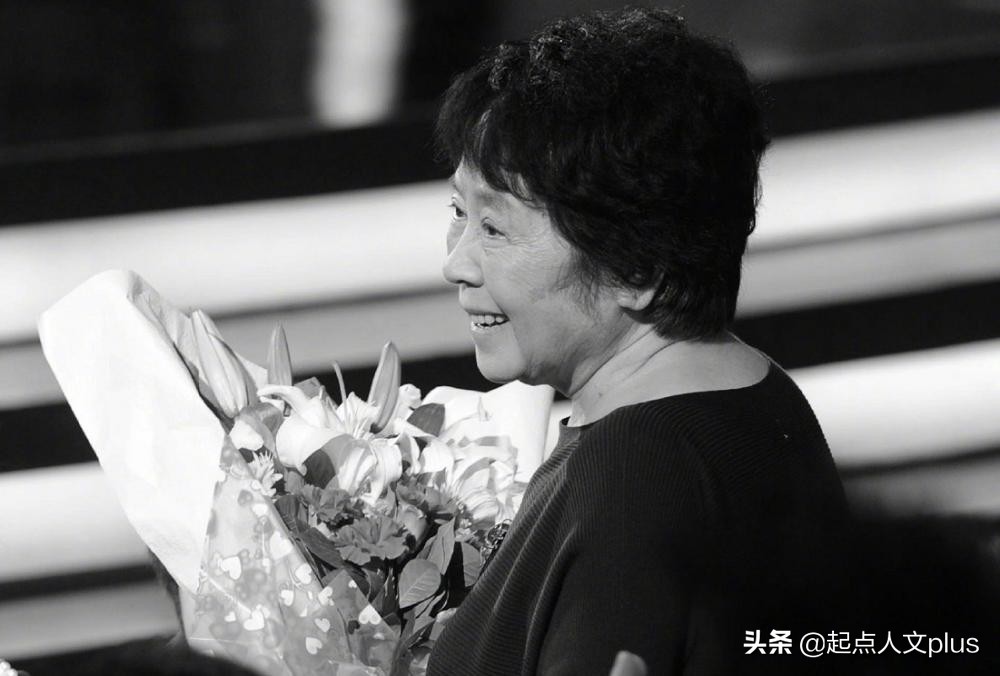 The famous director Lin Ruwei passed away and directed "Four ...
