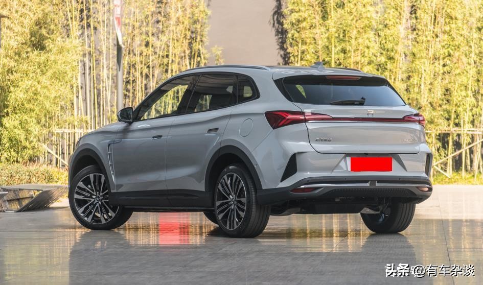 The SAIC luxury SUV, which is more uncomfortable than discontinued production, starts at 21.98w ...