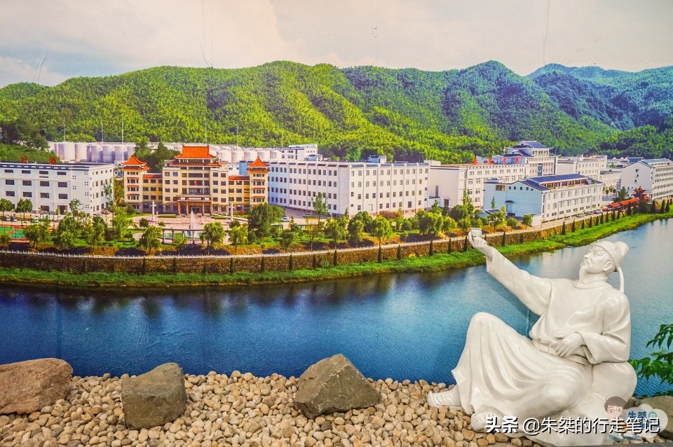 Hi through Wanmei Summer, Dabie Mountain National Scenic Road, Huoshan ...