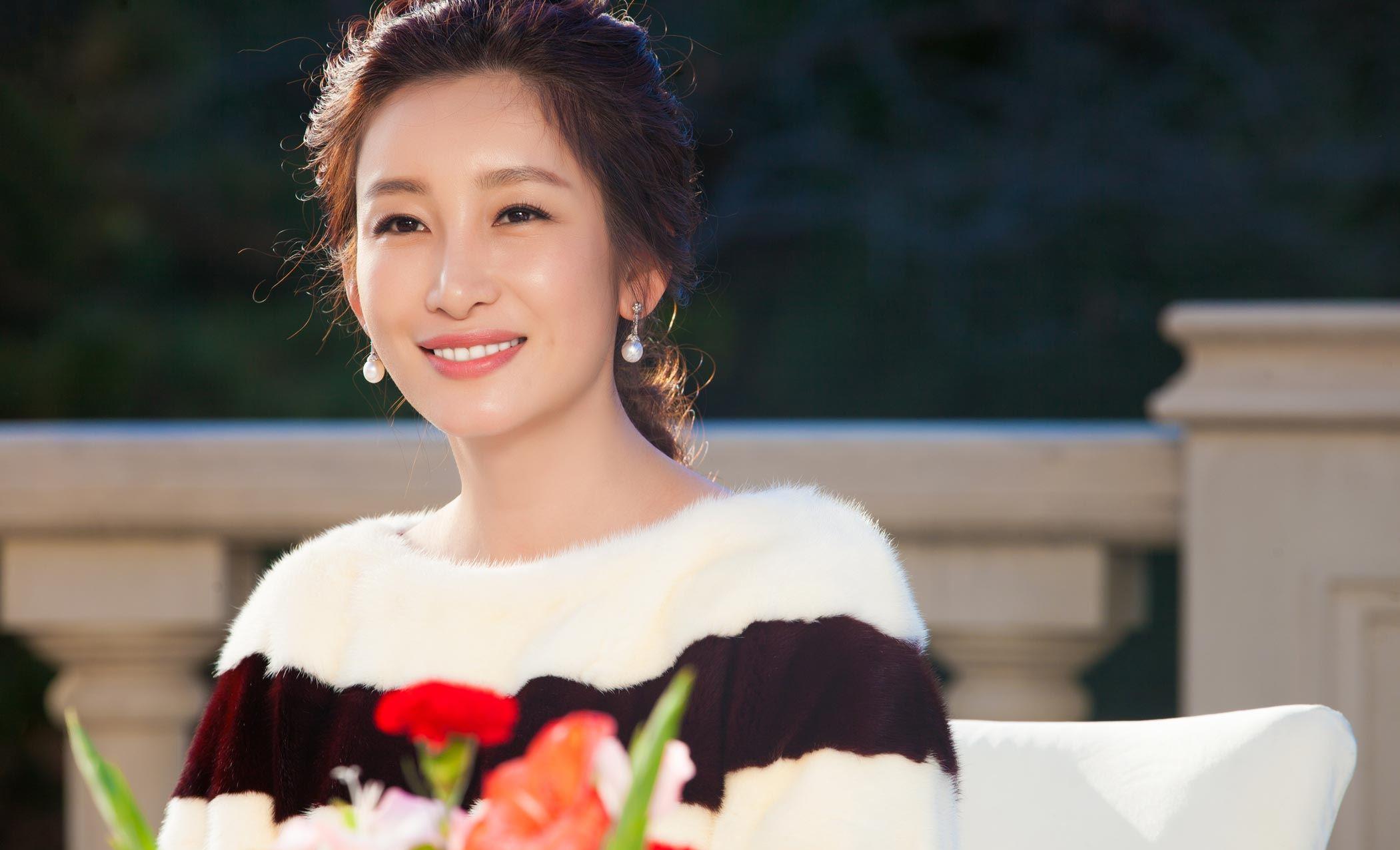 Qin Hailu gets out of the scumbag and marries Wang Xinjun, who is 7 ...