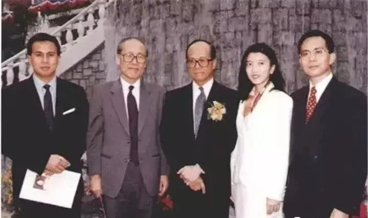 Li Ka-shing's eldest daughter-in-law appeared, with extraordinary ...
