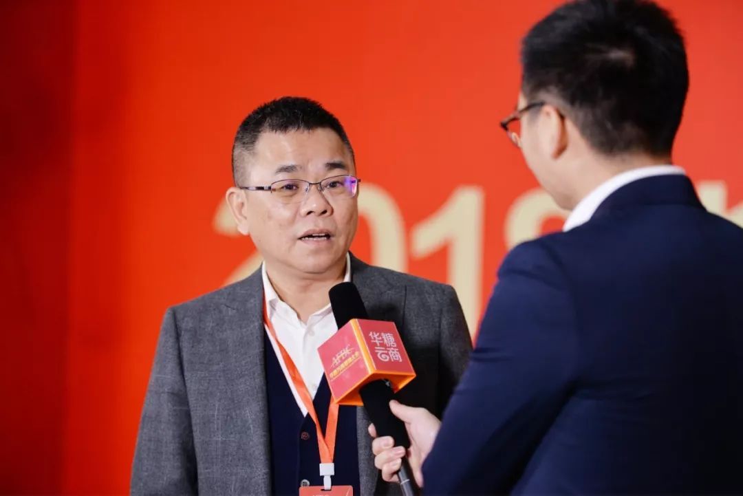 Two adventures of Lin Muqin, owner of Dongpeng Beverage - iMedia