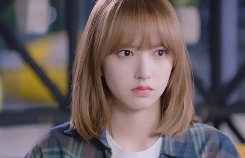 "You are beautiful when you smile" hit the porcelain gaming circle ...