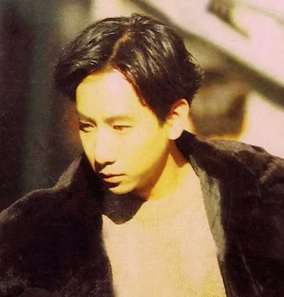 He is the "God of Song" who was delayed by TVB. His song has been ...