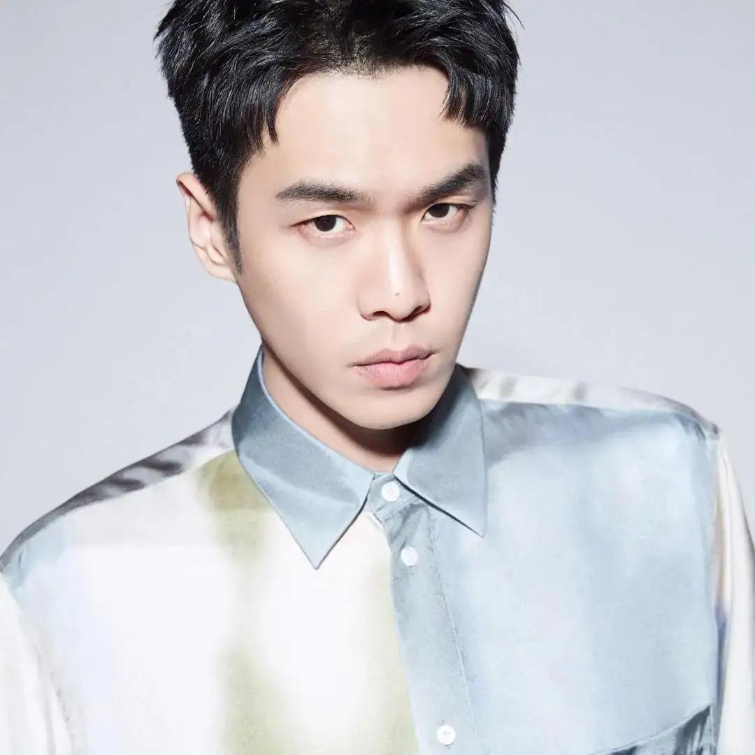 Entertainment News: Chen Xiao, Yang Mi, Xu Kai, Yang Yang, Zhang Ruoyun ...