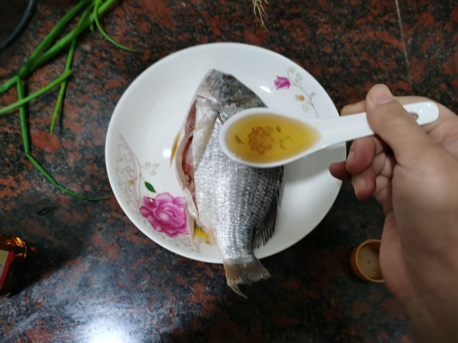 Steamed yellow fin sea bream in this way is original, delicious and not ...