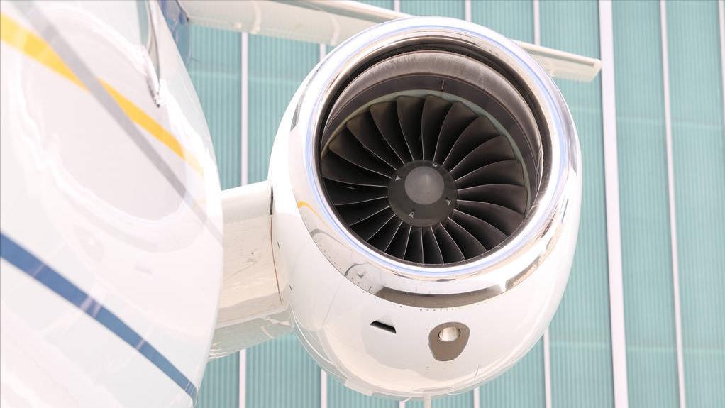 What is the suction power of an airplane engine?What happens if a ...