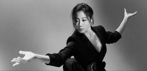 Zhou Xiaofei: Same name as Jet Li, former captain of the Bayi martial arts team, actual combat ...