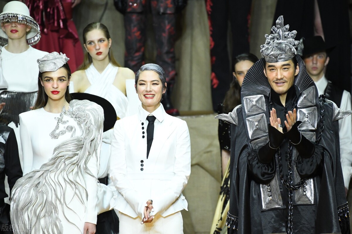 Hu Bing responded to her feelings with Qu Ying, saying that Qu Ying was ...