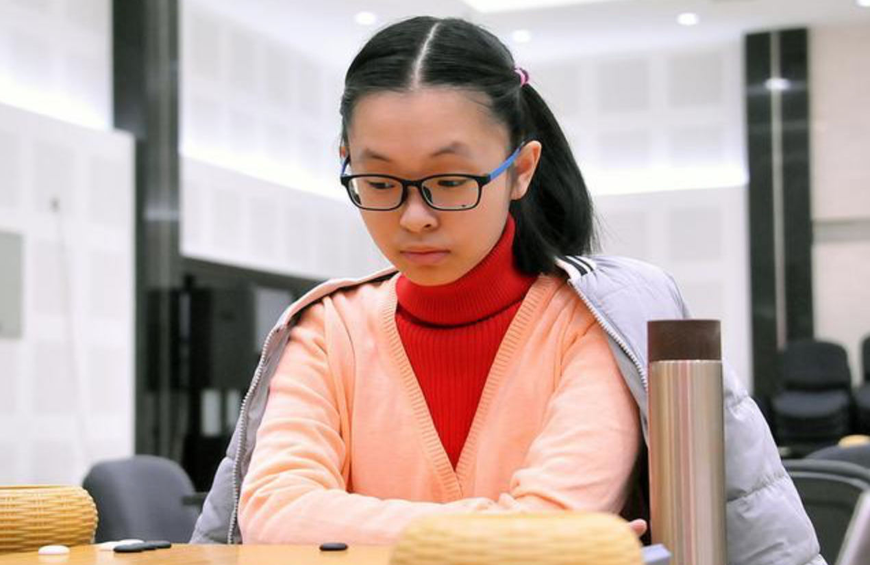 Zhou Hongyu, who has you in Go: Little chess player with great energy, China's first post-00 ...