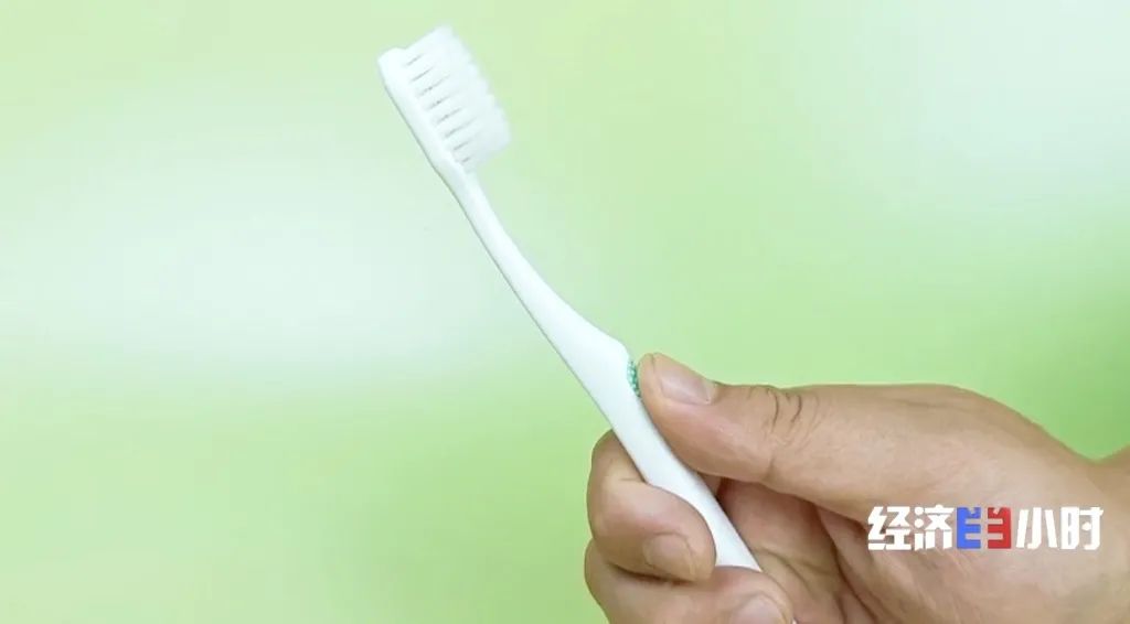 Hangji Town has become the world's largest toothbrush production base ...