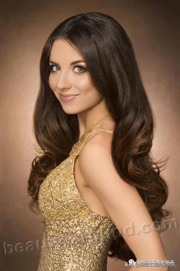 "Entertainment Stars" 2021 Top 25 Russian Beautiful Singers - iNEWS