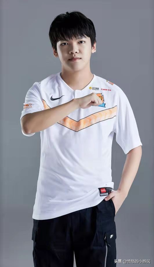 Scout斬獲FMVP！三大韓援中單都奪冠，國產中單何時捧杯？ - 頭條匯