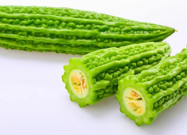 Mga Pagkain Na Mapait