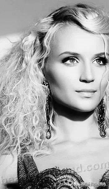 "Entertainment Stars" 2021 Top 25 Russian Beautiful Singers - iNEWS