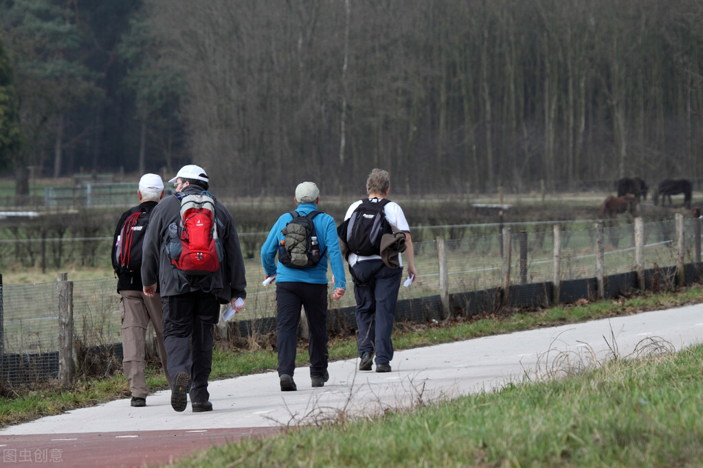 Walking is beneficial, but these three bad walking habits are extremely ...