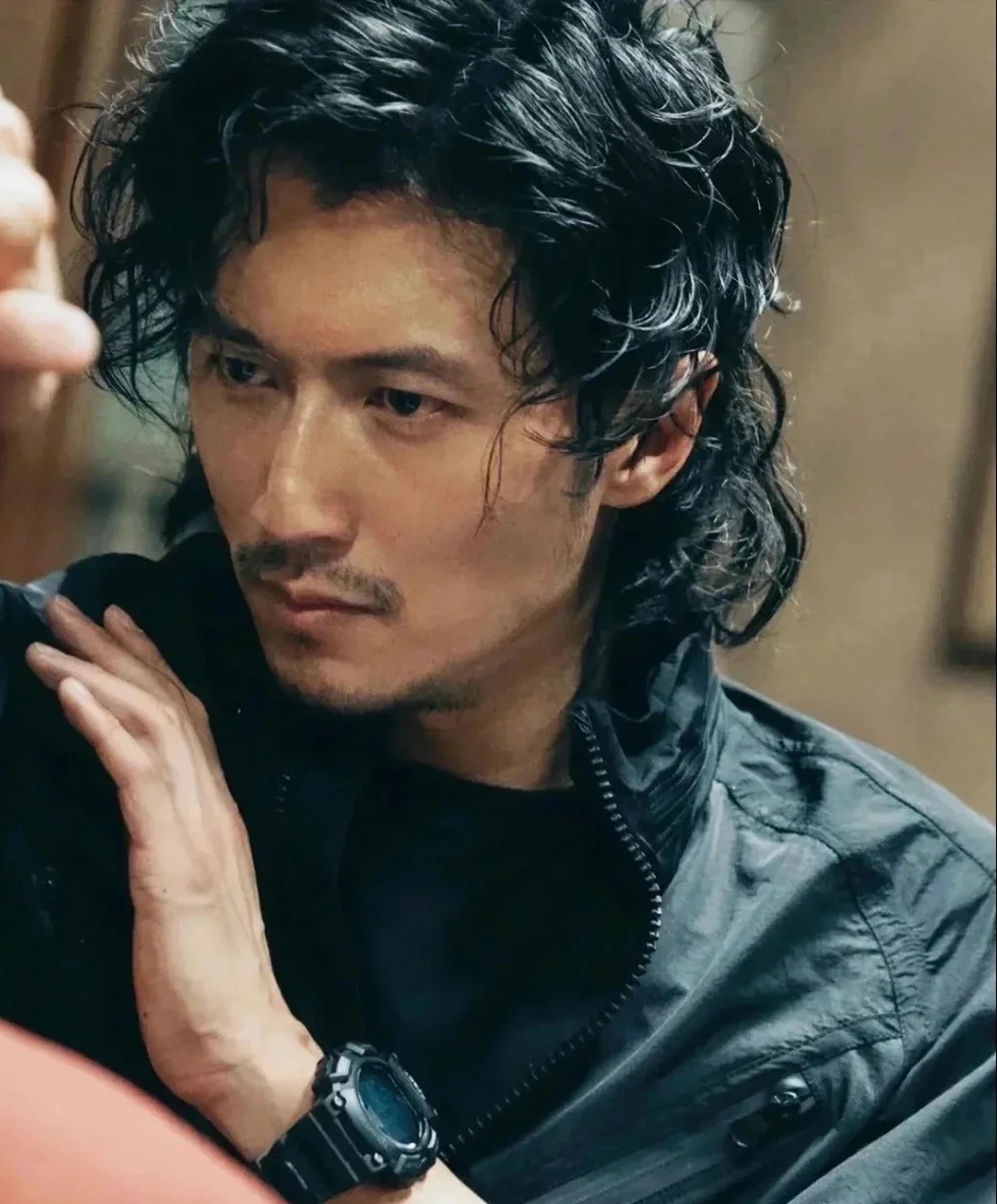 Nicholas Tse was ridiculed for ironing his head, changed the handsome ...