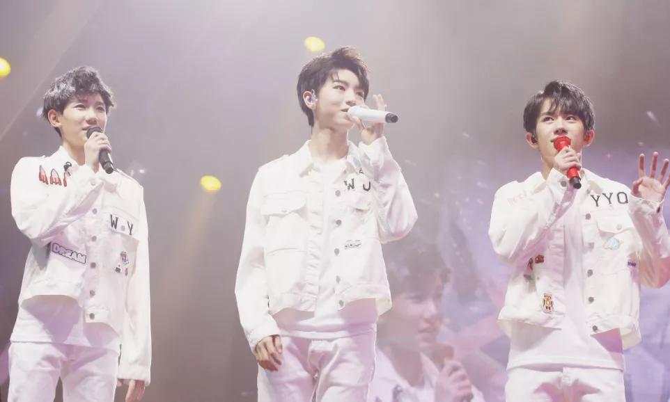 In only one night, Times Fengjun actually smiled proudly - iNEWS