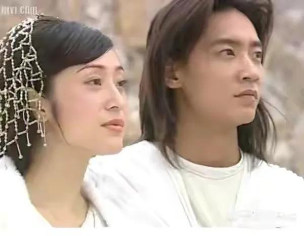 "Water Moon Cave Sky" Yin Tianxue × Tong Zhan × Crescent, can love be ...