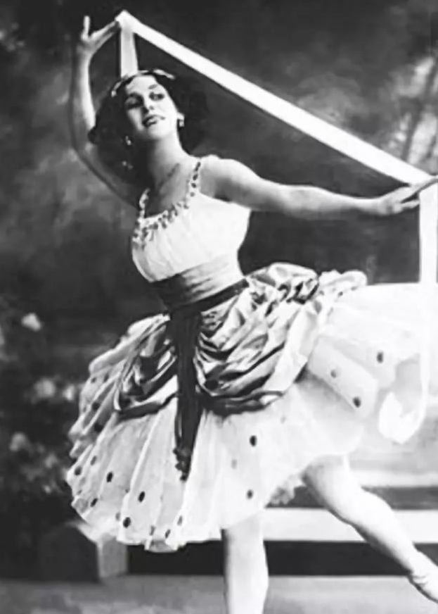 "The Art on the Toes, A Hundred Years of Ballet"-Romantic Ballet (1830 ...