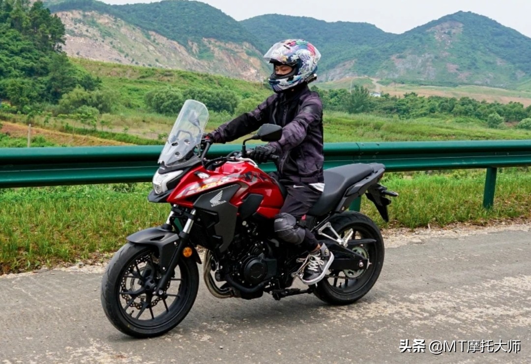 In the early 40,000 years, what about the domestic Honda CB400X?The ...