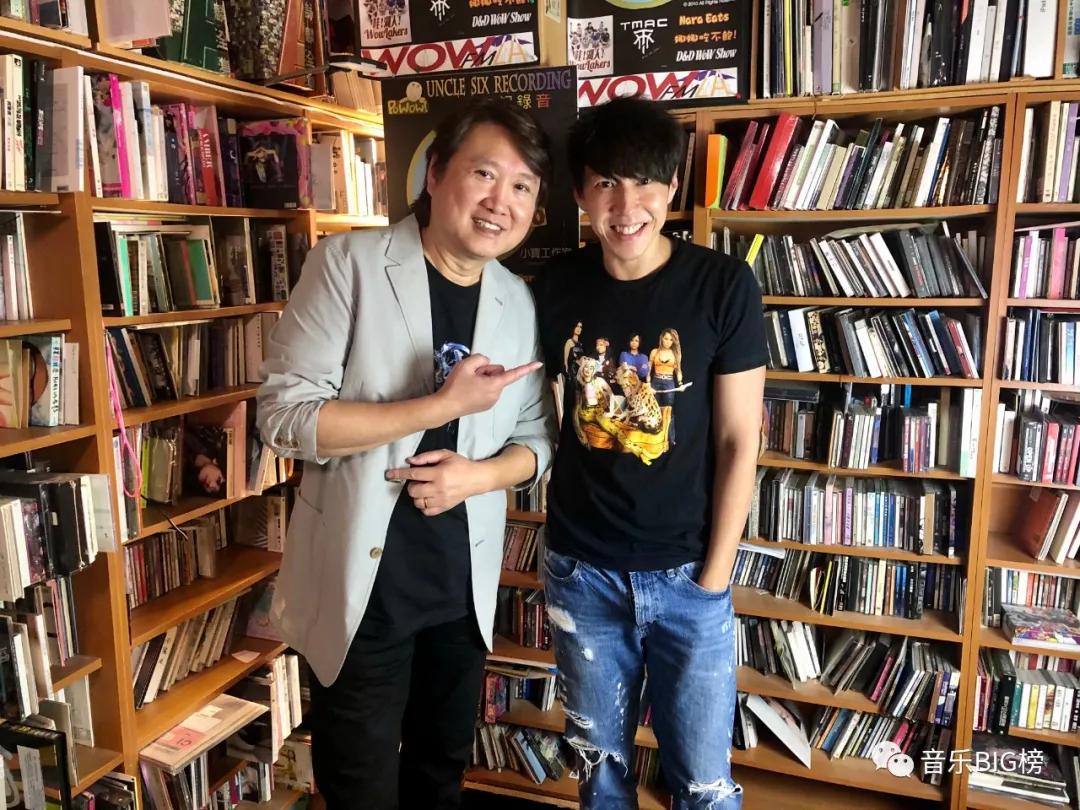 Singing and composing veteran Zhou Zhiping with his new album "Middle ...