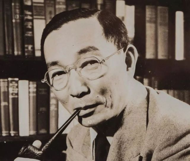 Gu Hongming, who is proficient in 9 languages, does not cut his braid ...