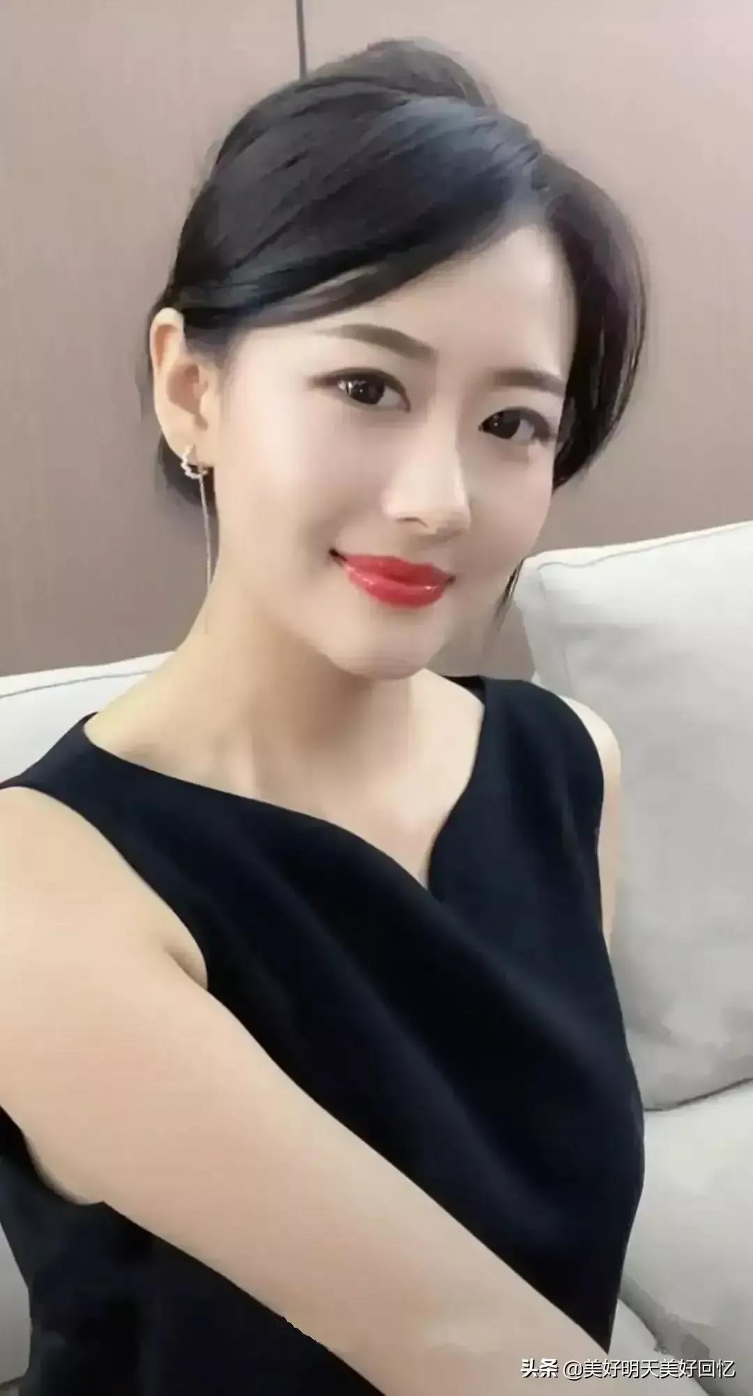 The most beautiful Sanni! - iNEWS