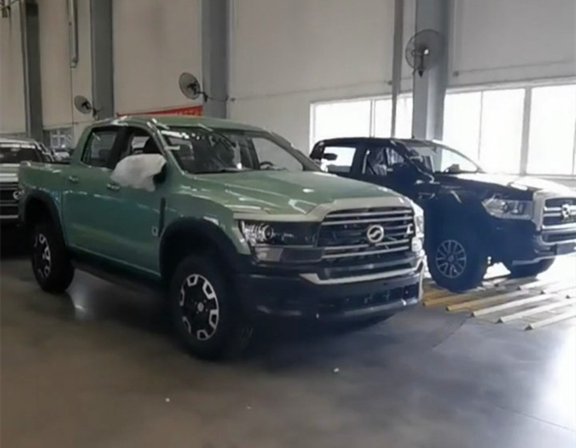 ZTE's full-size G9 pickup truck appeared at the factory, with a ...