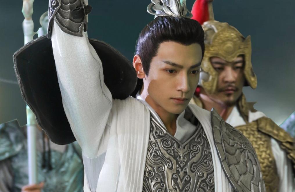 "Long Moon Without Ember" Luo Yunxi Reuters launched, low-key travel is ...