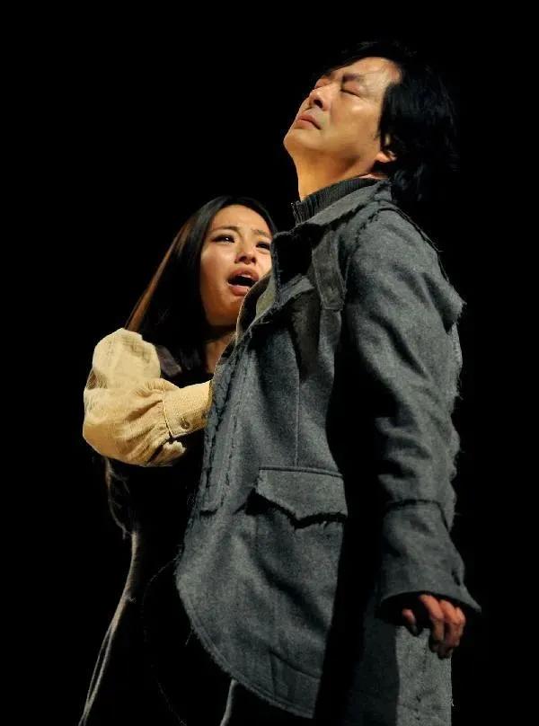 "Mountain and Sea Love" Lang Yueting: Debut and Andy Lau, playing Chow ...
