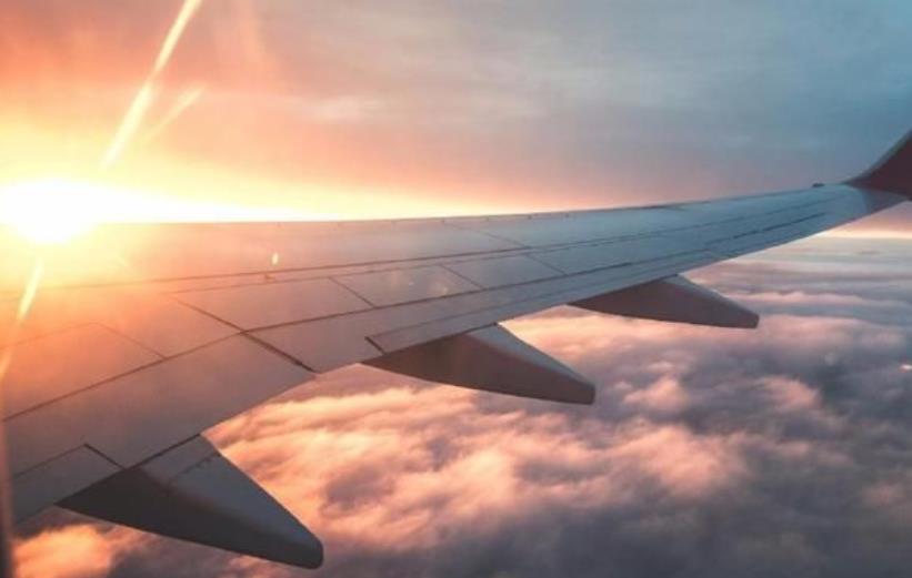Flight 914 mysteriously disappeared in 1955. 35 years later, passengers ...