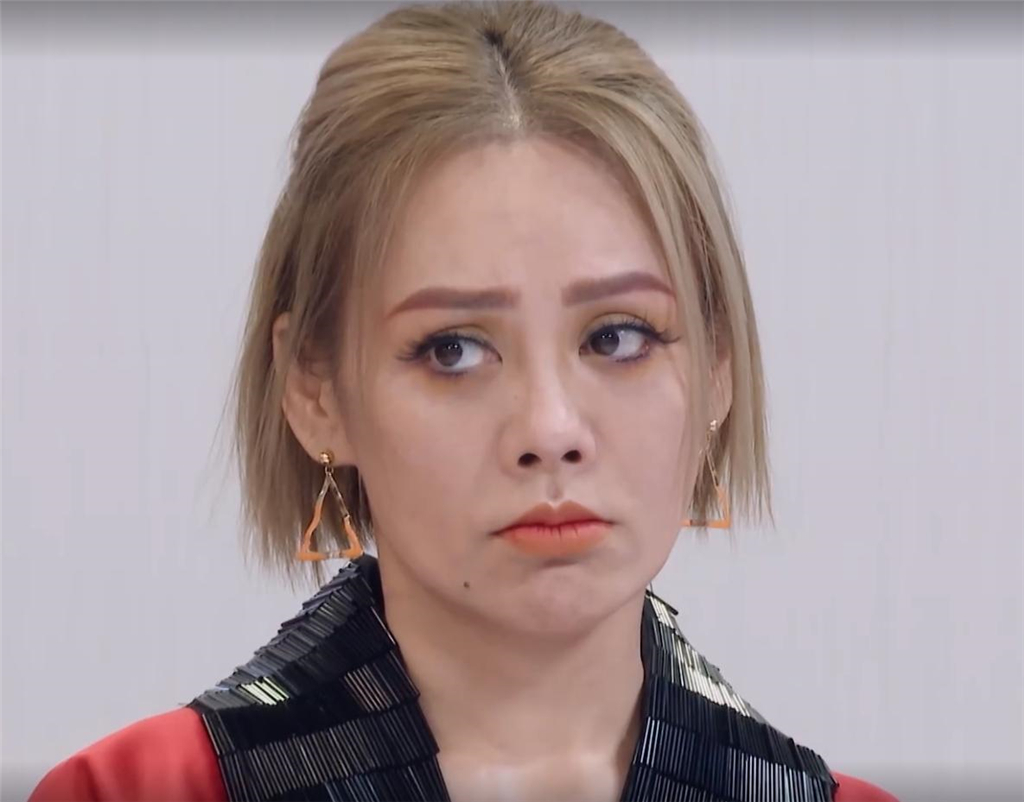 Ning Jing appeared in "Sister Lang 3" again, "against" Na Ying, the ...