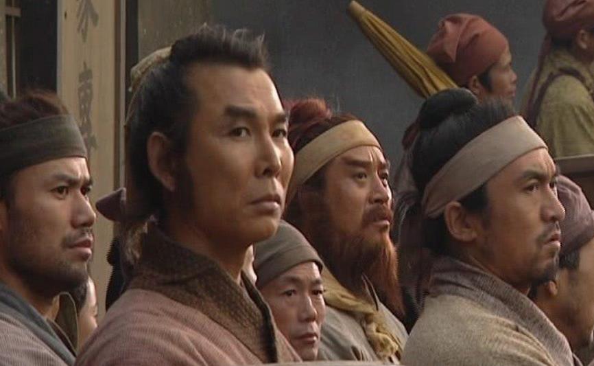 In the Water Margin, why did Li Jun become king overseas?He has six ...