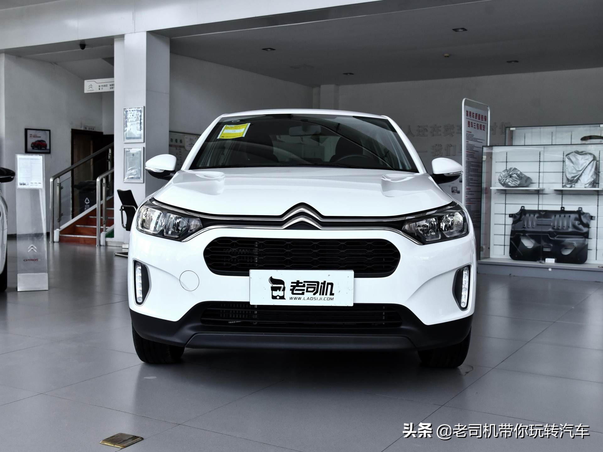 Fuel consumption 4.8L plus No. 92 gasoline, high chassis with sedan ...