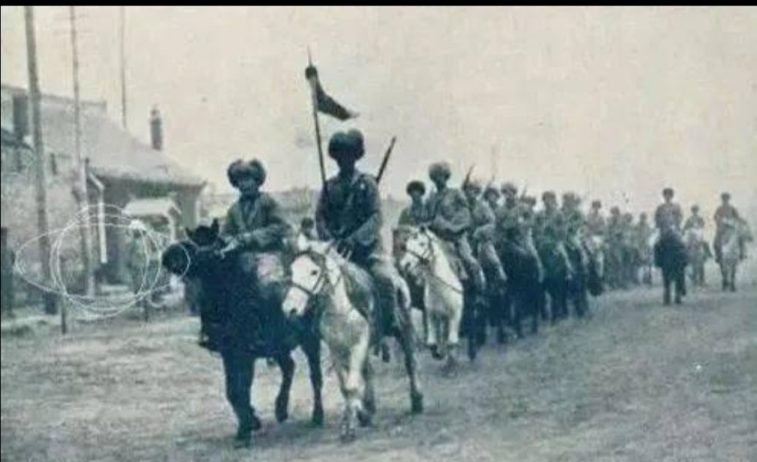 Frustrated in suppressing the bandits, Wang Kuixian pretended to be a ...