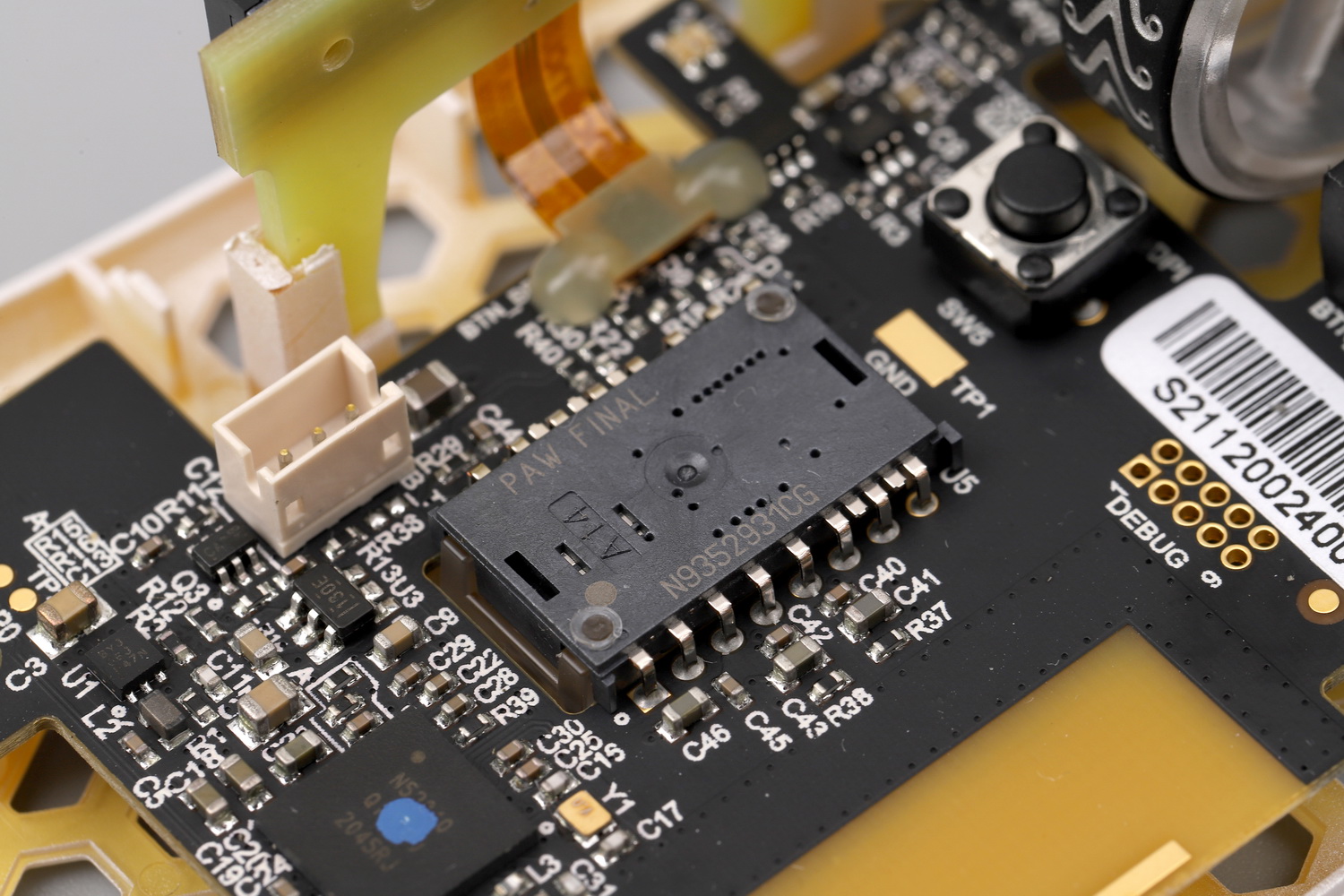 探求終極鼠標的含金量，Finalmouse Starlight-12 Zeus拆解 - 資訊咖