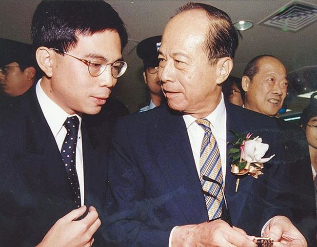 Four nobles born to Li Ka-shing: someone married his daughter and ...