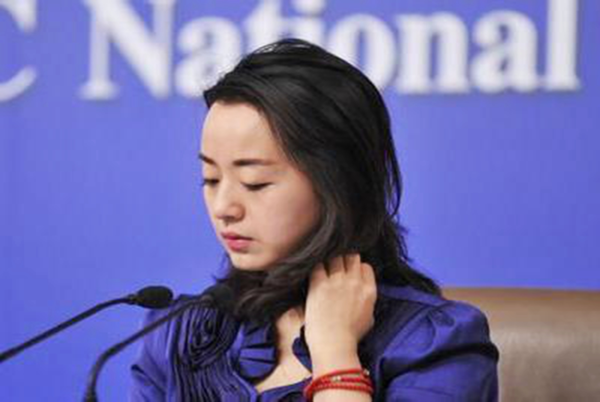 "Actress" Zhang Lu, a translator of the Ministry of Foreign Affairs, is ...