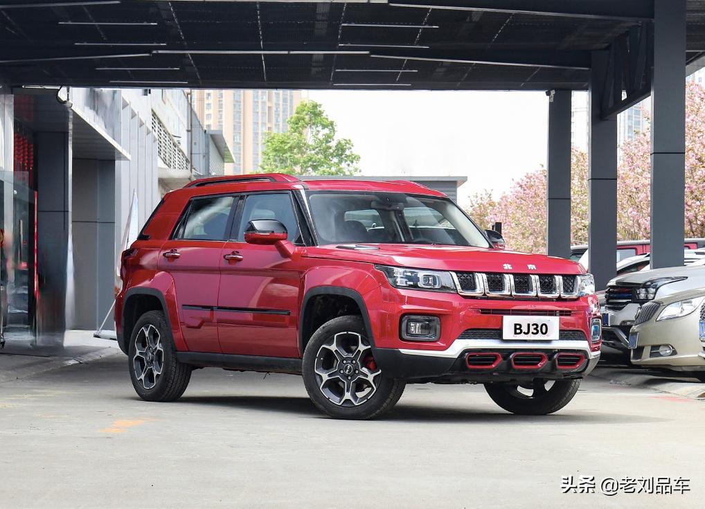 Beijing BJ30 hard-core off-road city SUV, angular design, very powerful ...