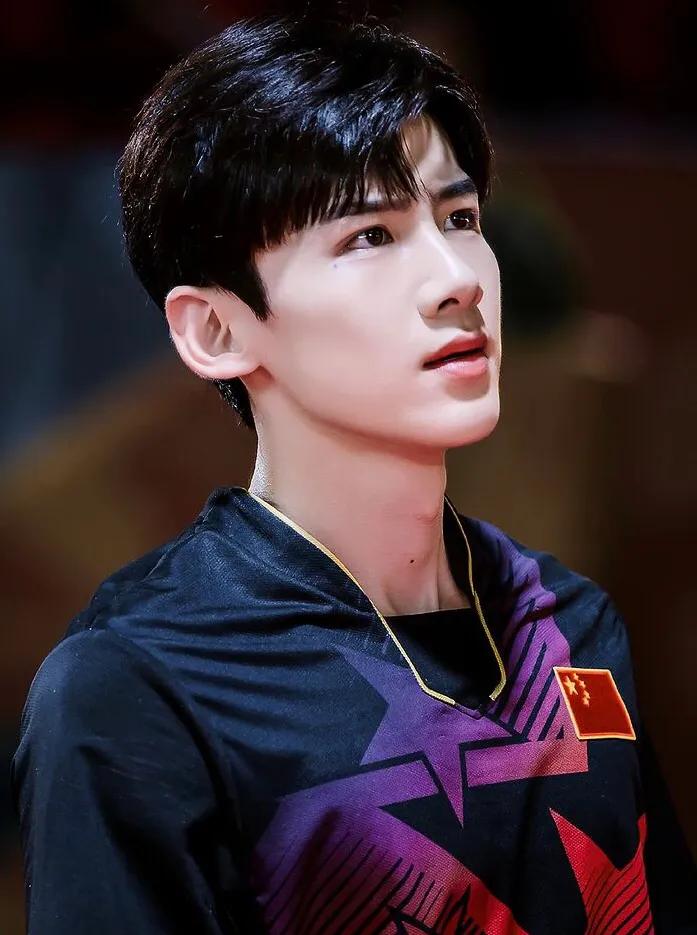 Relive Xu Tan in "Glory Ping Pong" - iNEWS