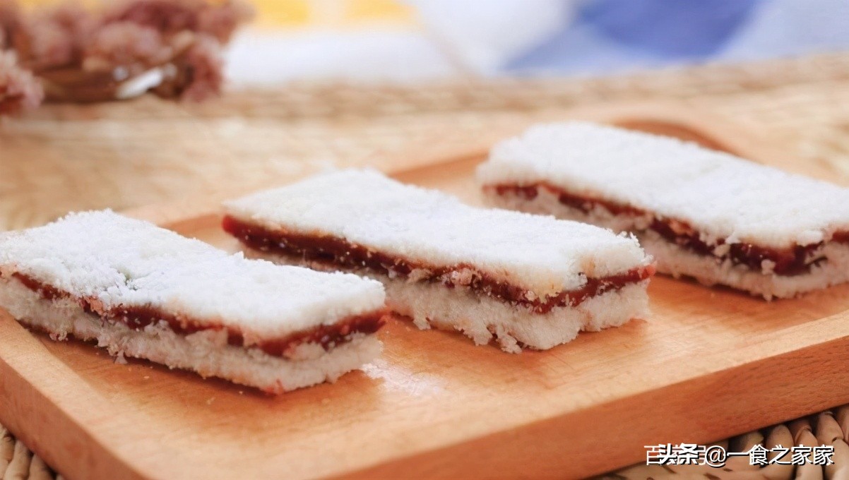 There are several special delicacies worth tasting in Wenzhou. Apart ...