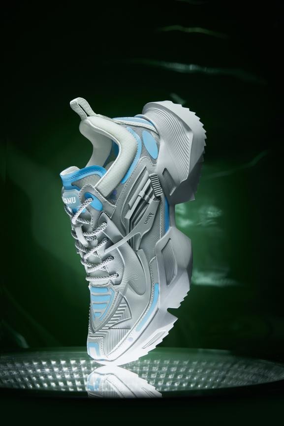 OGR mecha shoes, ambition and strength coexist - iMedia