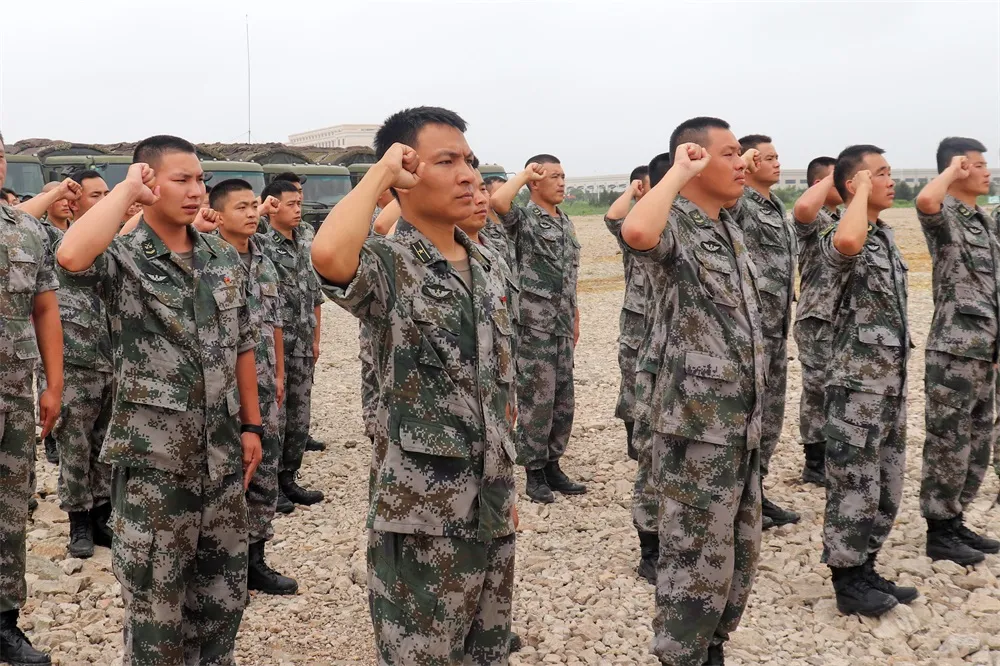 The 71st Group Army "Taihang Power": Proud!I am a soldier!I am a party ...