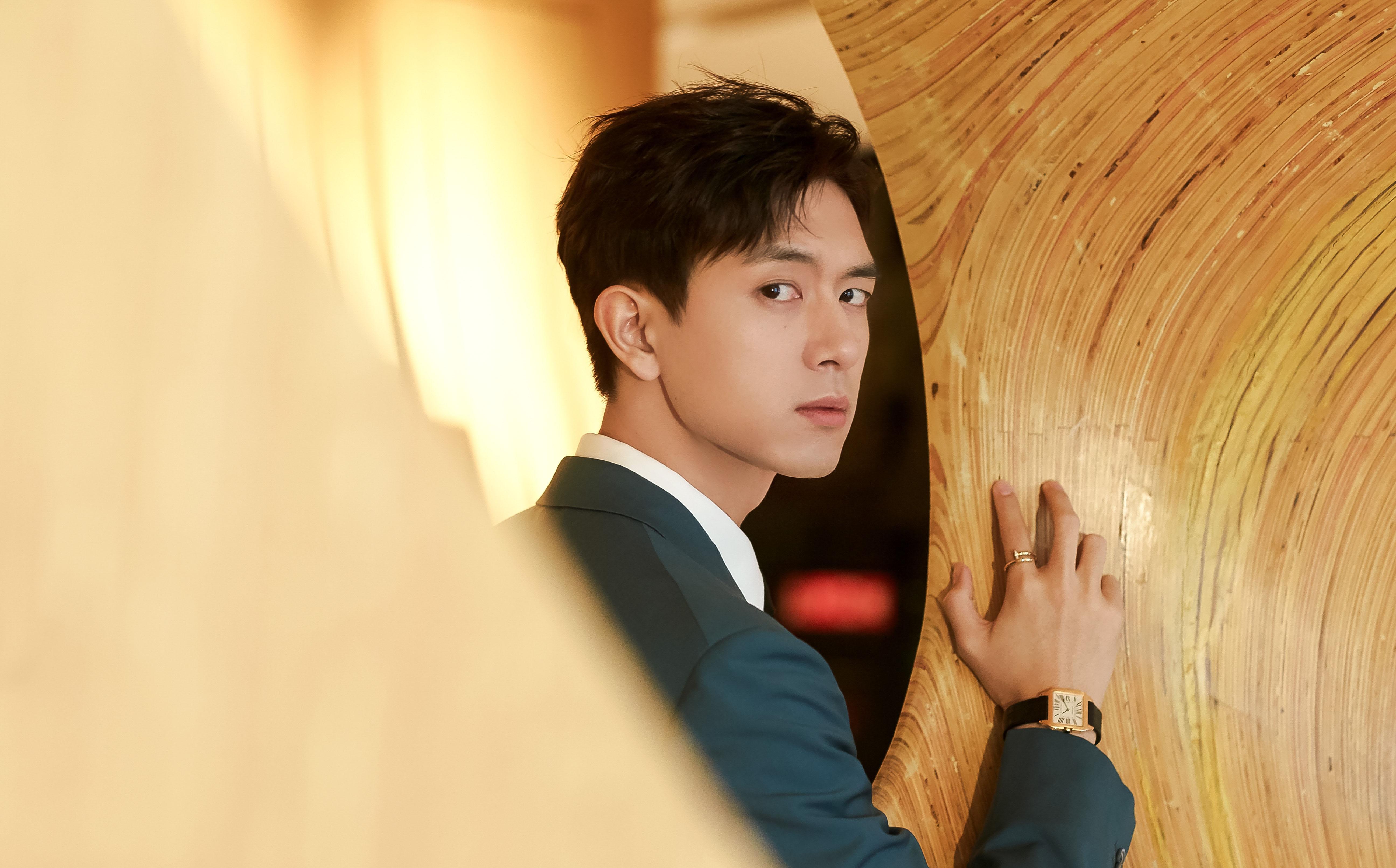 2021.10.13 Entertainment broke the news: Luo Yunxi, Xiao Zhan, Yi Yang Qianxi, Wang Feng, Song ...