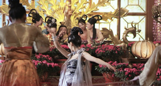 How ridiculous is Nan Chen Emperor Chen Shubao? The army has hit the ...